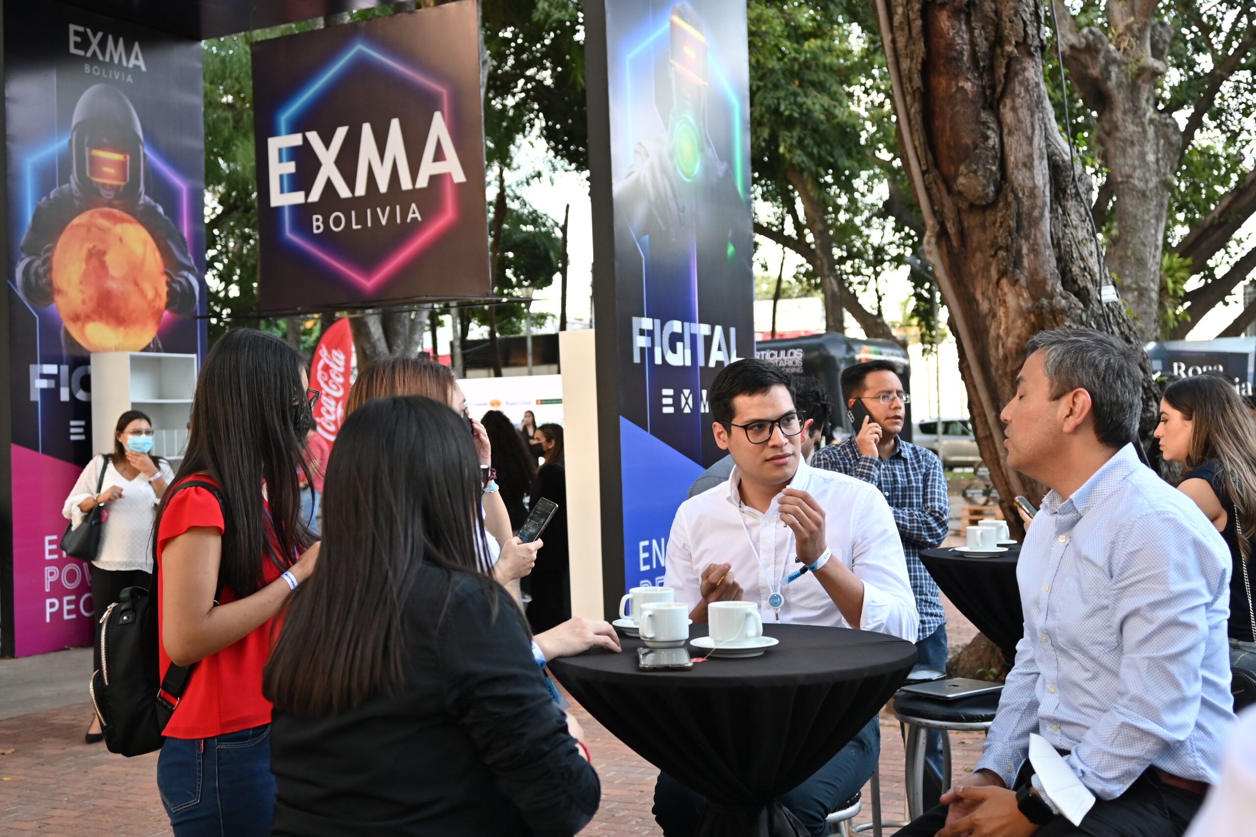EXMA revolucionó el marketing en Bolivia con impactantes speakers y el ...