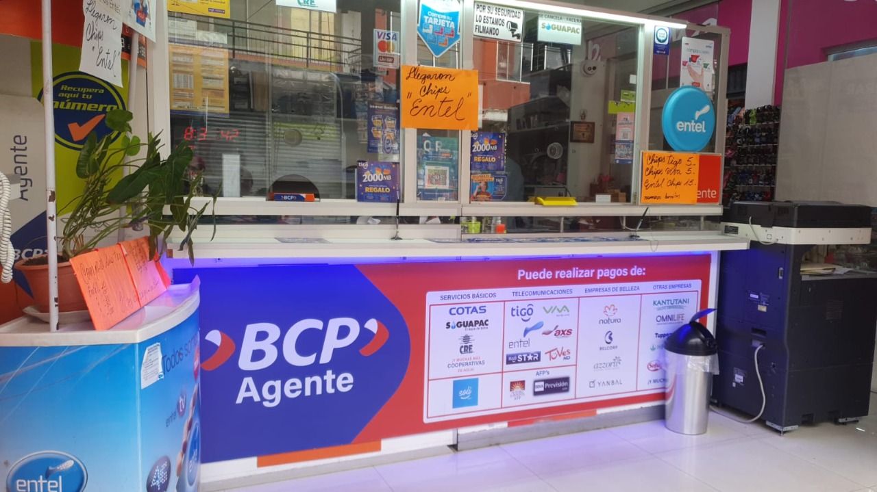 LOS AGENTES BCP CONVIERTEN AL BANCO EN UN VECINO MÁS | Magazine Management