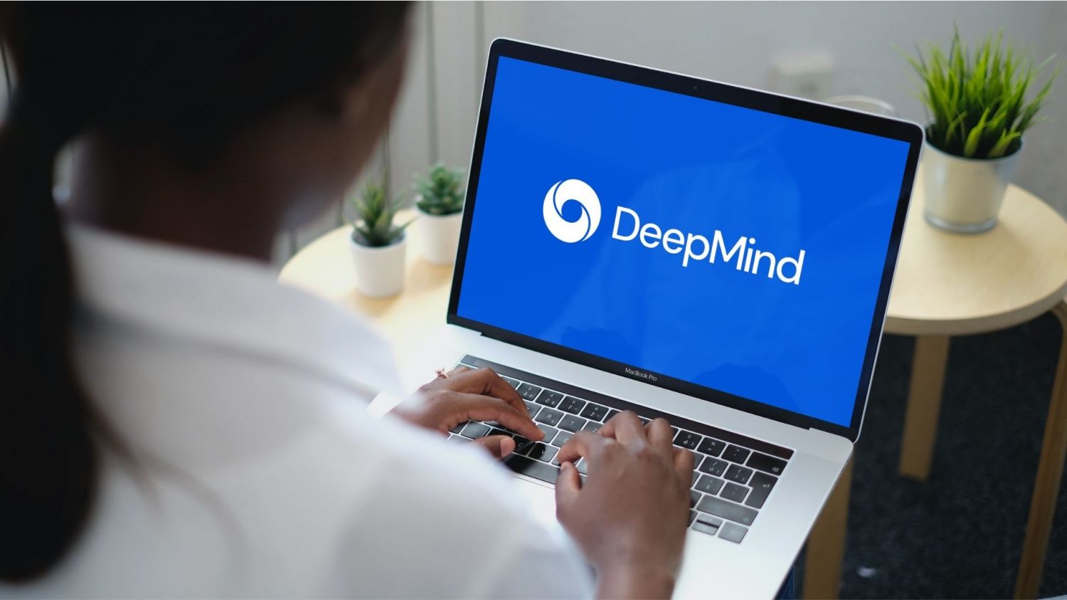 Google DeepMind Rompe Barreras: Predice la Estructura de Dos Millones ...