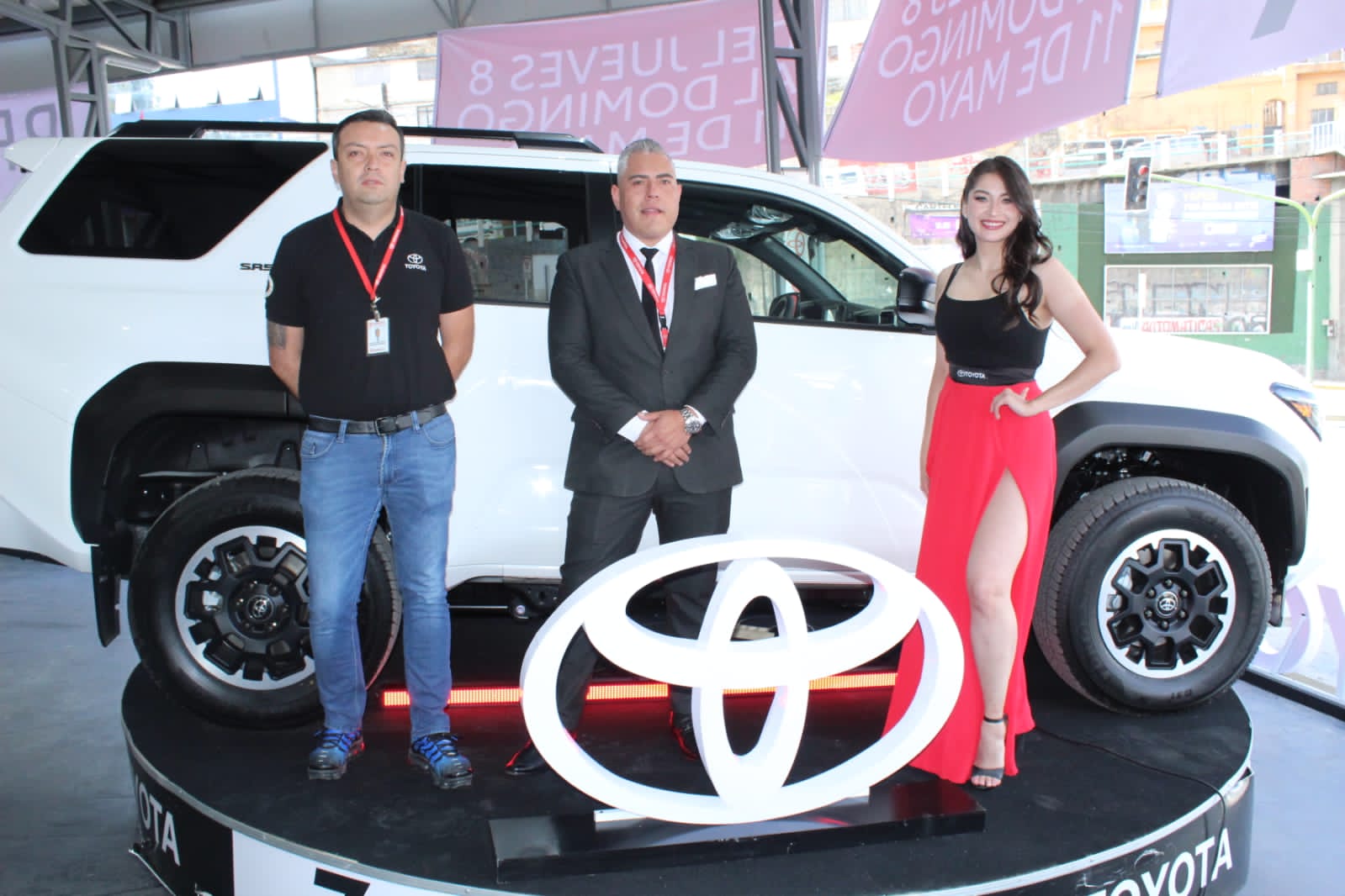 TOYOSA INAUGURA LA FERIA "CREDIAUTO" EN LA PAZ Y PRESENTA LA NUEVA TOYOTA 4RUNNER 2026 ...