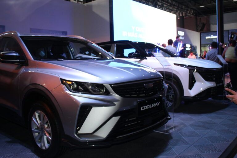 Geely marca el inicio de una revolución automotriz en Bolivia con su ...