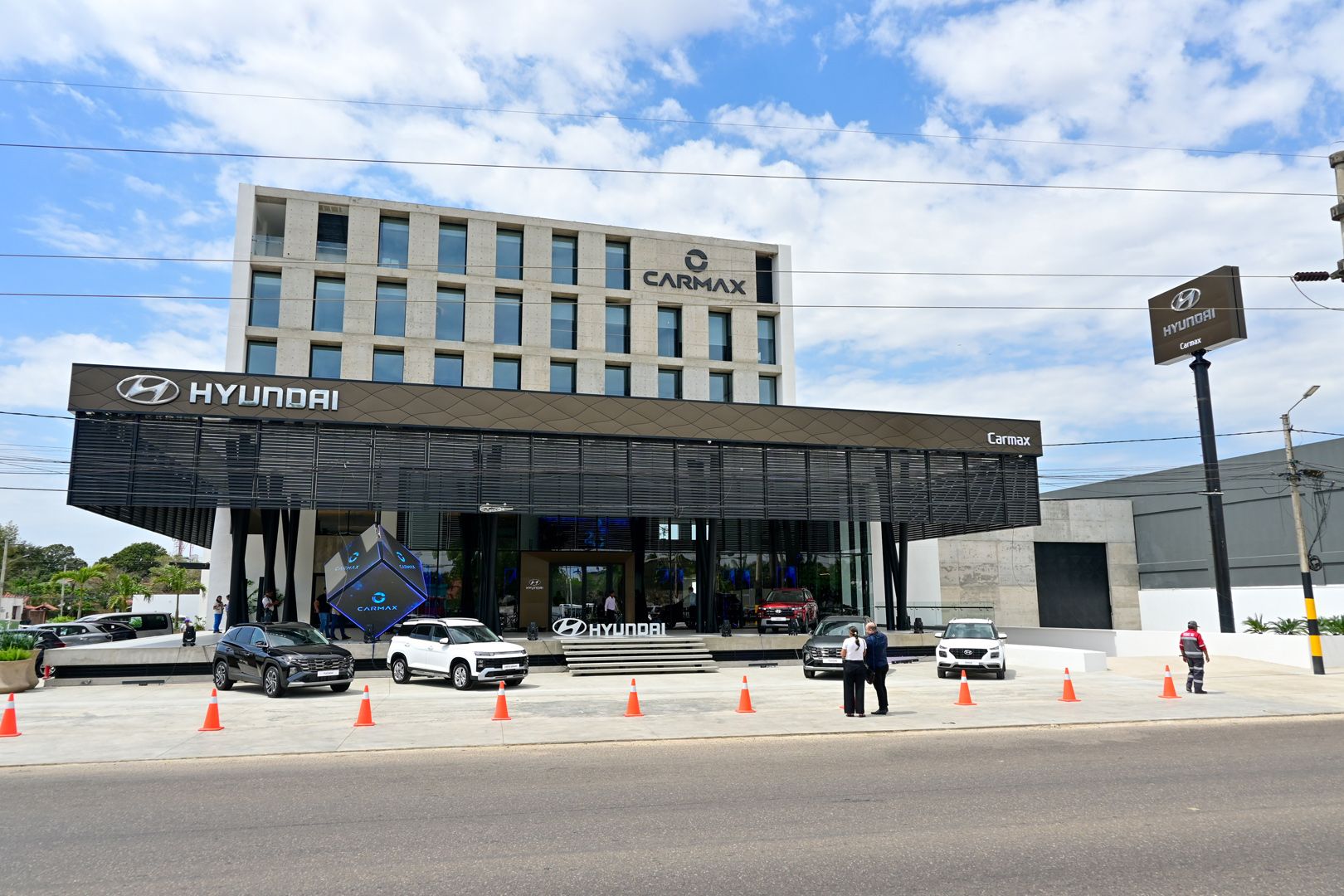 CARMAX inaugura su nuevo e imponente edificio corporativo y reafirma su ...
