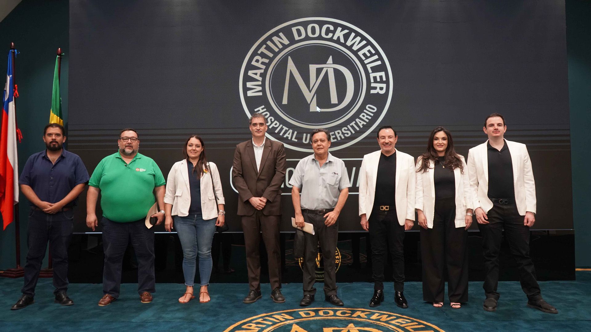 UDABOL presentó las primeras Cybertrucks destinadas a hospitales ...
