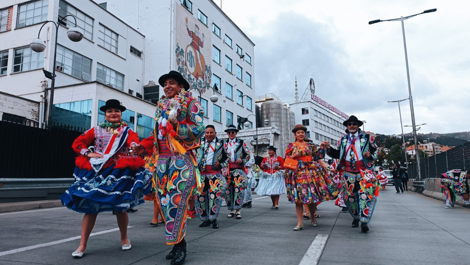 Paceña y la ACCP se unen para revalorizaral Pepino en el Carnaval ...